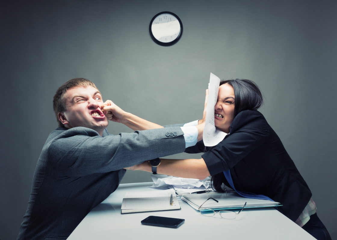 CONFLIT DE TRAVAIL : QUAND PATRON ET EMPLOYÉ SONT EN GUERRE | HDIT ...
